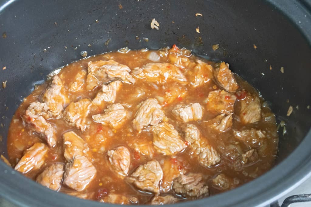 Slow Cooker Chinese Chilli Beef Recipe | Hint Of Helen