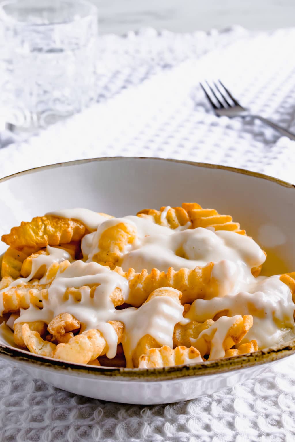 Cheesy Chips Recipe | Rich Cheddar Sauce | Hint Of Helen