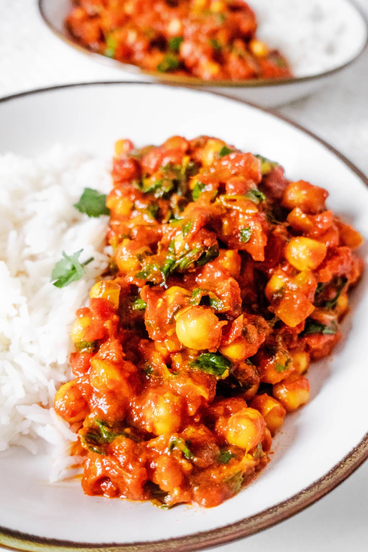 Chana Saag (Chickpea & Spinach Curry) | Vegan | Hint Of Helen