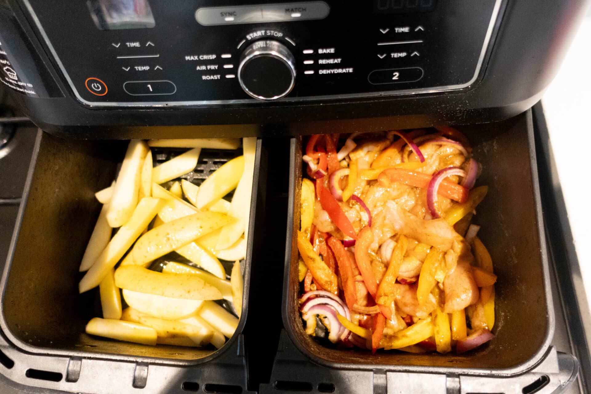 Chicken Fajitas & Chips | Ninja Dual Air Fryer | Hint Of Helen